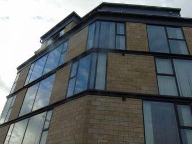 2 Bedrooms Flat for rent in St. James Street, Liverpool L1