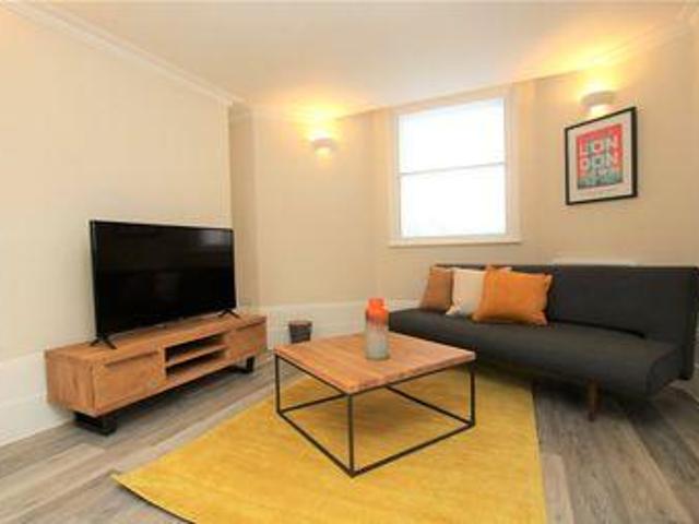 2 Bedrooms Flat for rent in St Laurence Hall, London Road, Reading, Berkshire RG1