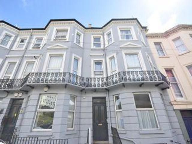 2 Bedrooms Flat for rent in St Margarets Road, St Leonards On Sea TN37