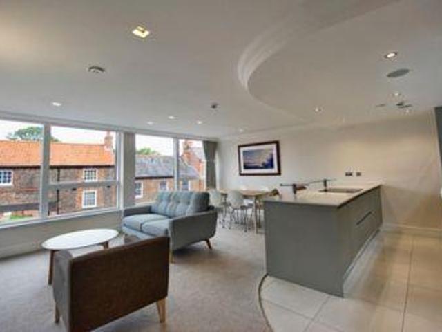 2 Bedrooms Flat for rent in St. Saviours Place, York YO1