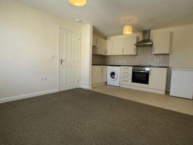 2 Bedrooms Flat for rent in St. Pauls Road, Cheltenham GL50