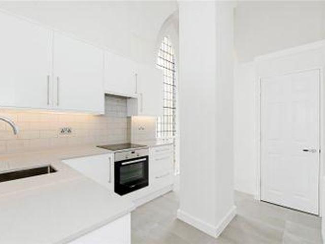 2 Bedrooms Flat for rent in St Peters Church, 40, Devonia Road N1