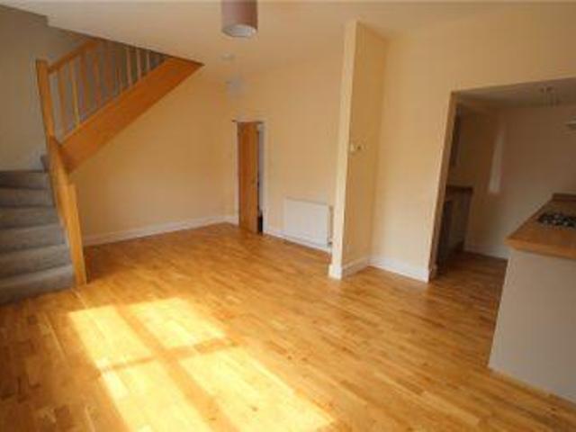 2 Bedrooms Flat for rent in Stackpool Road, Southville, Bristol BS3