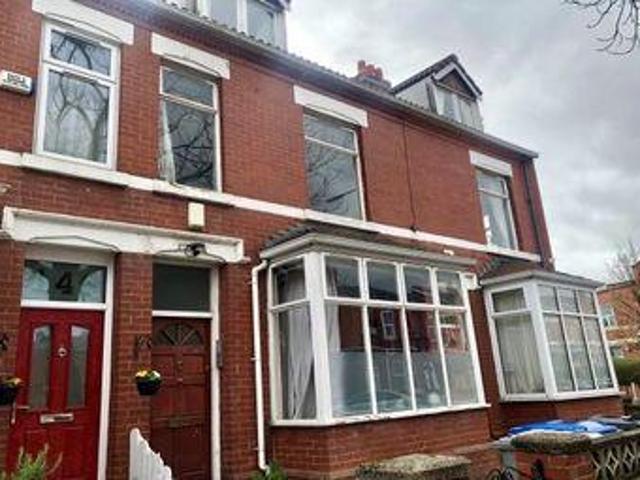 2 Bedrooms Flat for rent in Stamford Street, Manchester M16