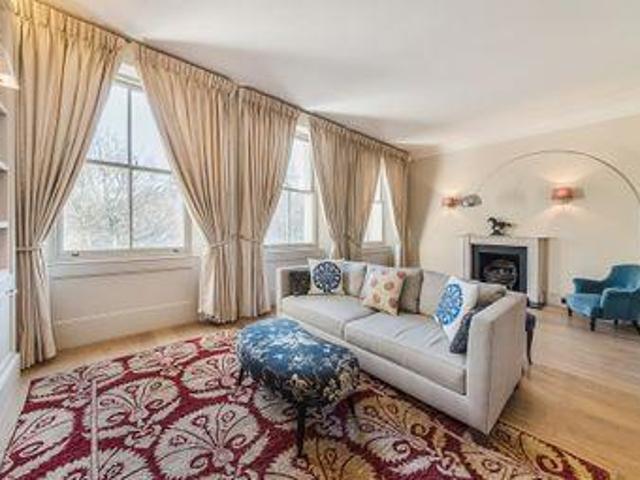 2 Bedrooms Flat for rent in Stanhope Gardens, London SW7