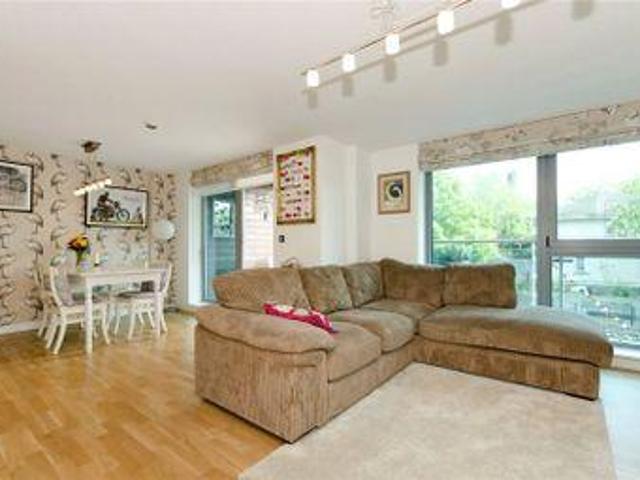 2 Bedrooms Flat for rent in Star Wharf, 40 St Pancras Way, Camden, London NW1