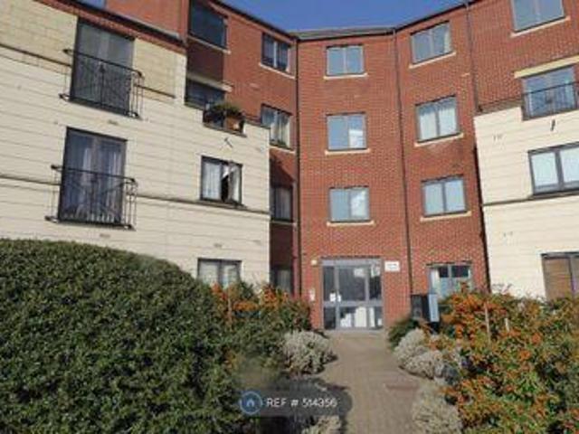 2 Bedrooms Flat for rent in Statham Court, London N7