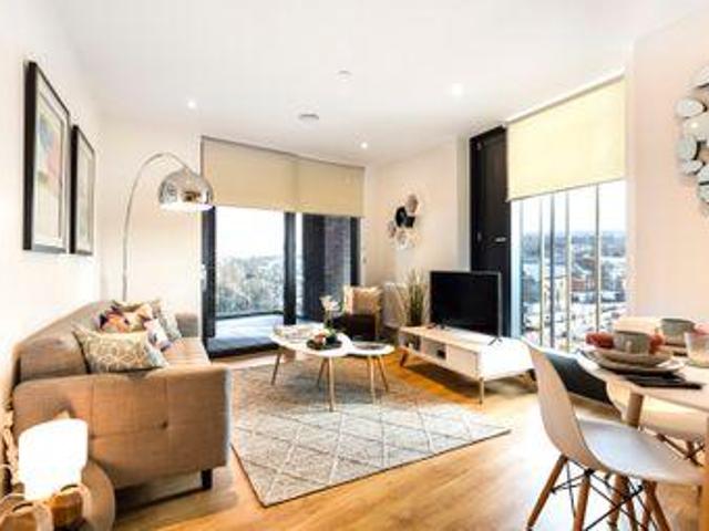 2 Bedrooms Flat for rent in Station Road, Lewisham SE13
