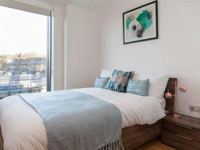 2 Bedrooms Flat for rent in Station Road, Lewisham SE13