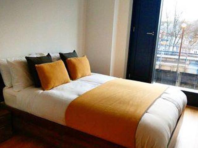 2 Bedrooms Flat for rent in Station Road, Lewisham SE13