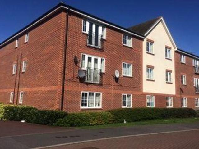 2 Bedrooms Flat for rent in Stavely Way, Gamston, Nottingham NG2