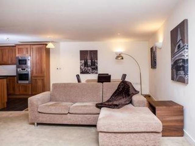 2 Bedrooms Flat for rent in Steam Mill Street, Chester CH3