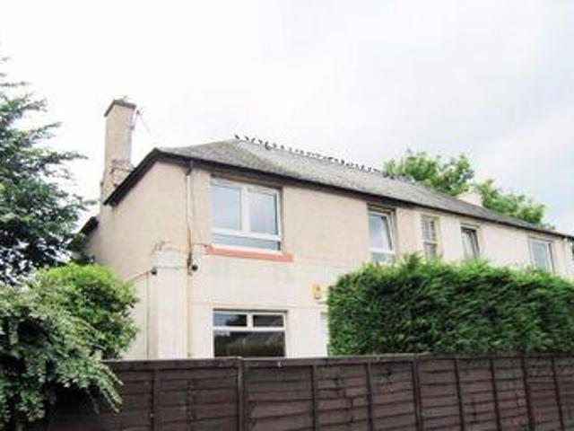 2 Bedrooms Flat for rent in Stenhouse Avenue, Stenhouse, Edinburgh EH11