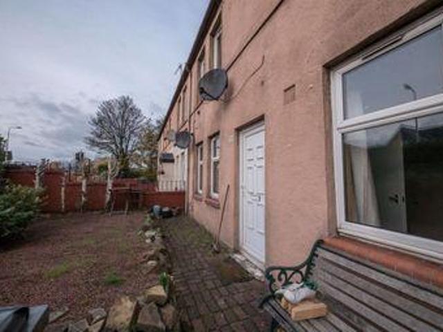 2 Bedrooms Flat for rent in Stenhouse Road, Stenhouse EH11