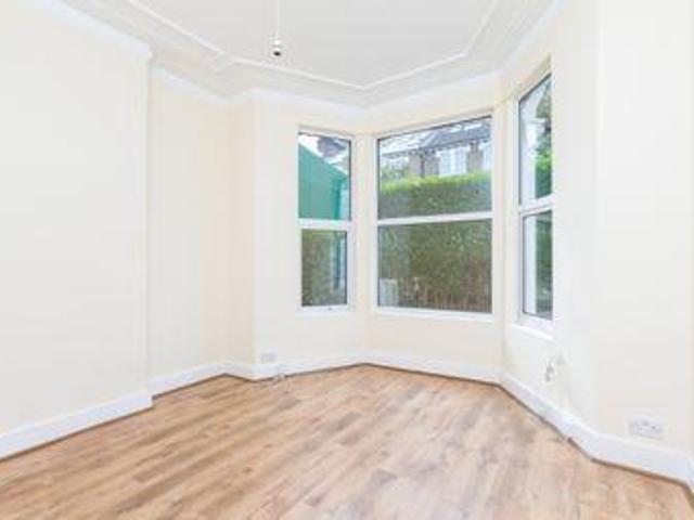 2 Bedrooms Flat for rent in Sterndale Road, Brook Green, London W14