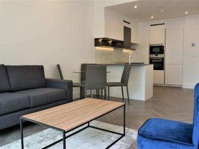 2 Bedrooms Flat for rent in Sterling Way, London N7