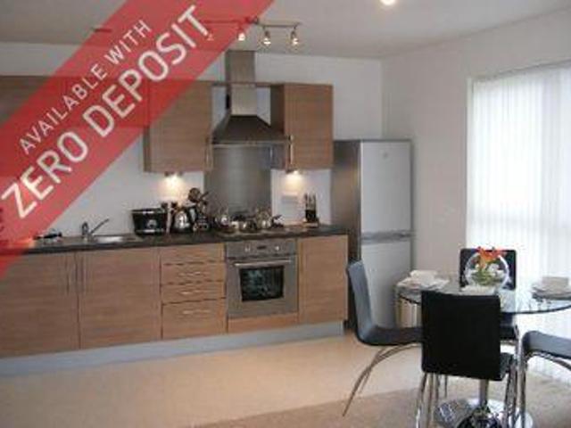 2 Bedrooms Flat for rent in Stillwater Drive, Openshaw, Manchester M11