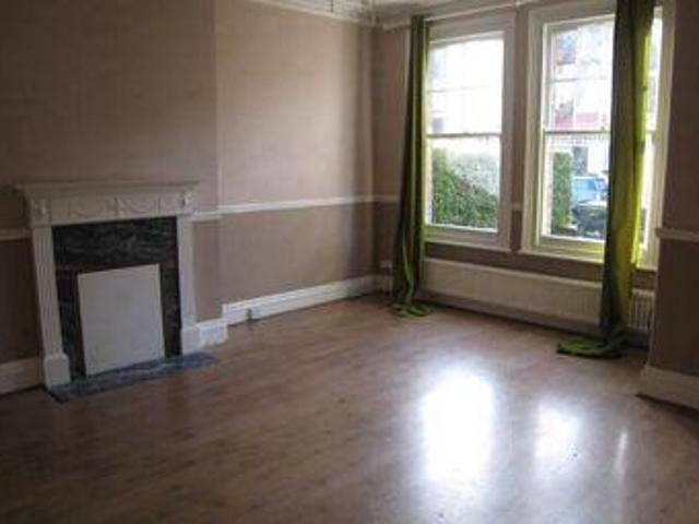 2 Bedrooms Flat for rent in Stoke Newington Church Street, London N16
