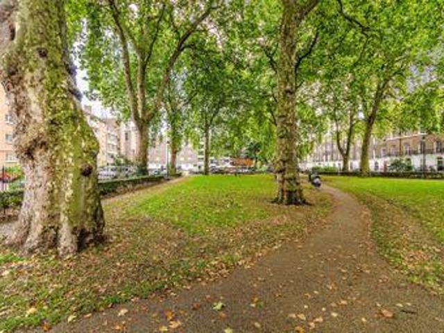 2 Bedrooms Flat for rent in Storrington, Bloomsbury WC1H