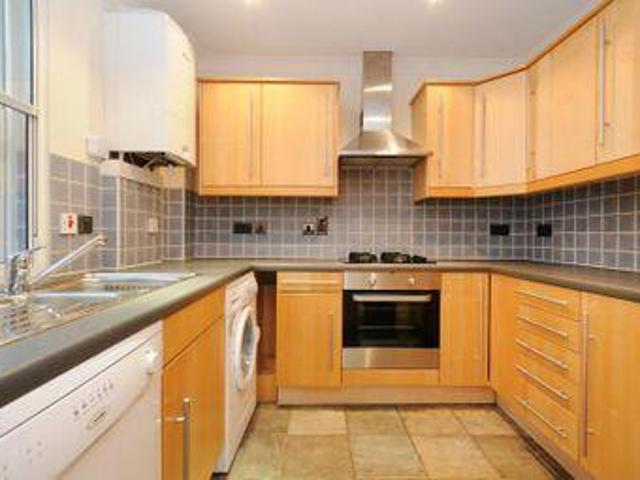 2 Bedrooms Flat for rent in Strand On The Green, London W4