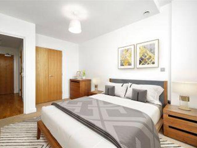 2 Bedrooms Flat for rent in Stratford High Street, London E15