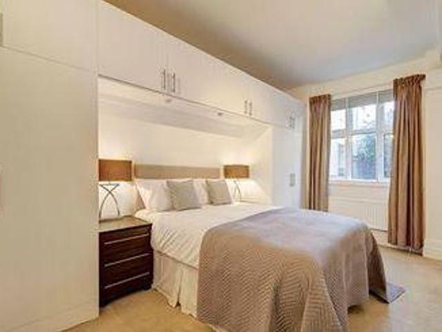 2 Bedrooms Flat for rent in Strathmore Court, St John´s Wood, London NW8