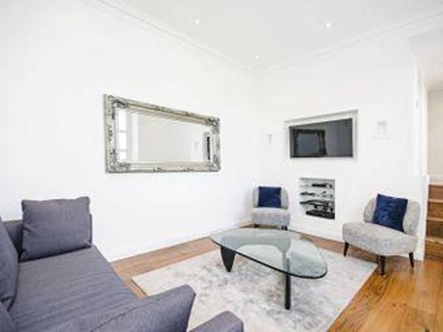 2 Bedrooms Flat for rent in Sutherland Avenue, Little Venice W9