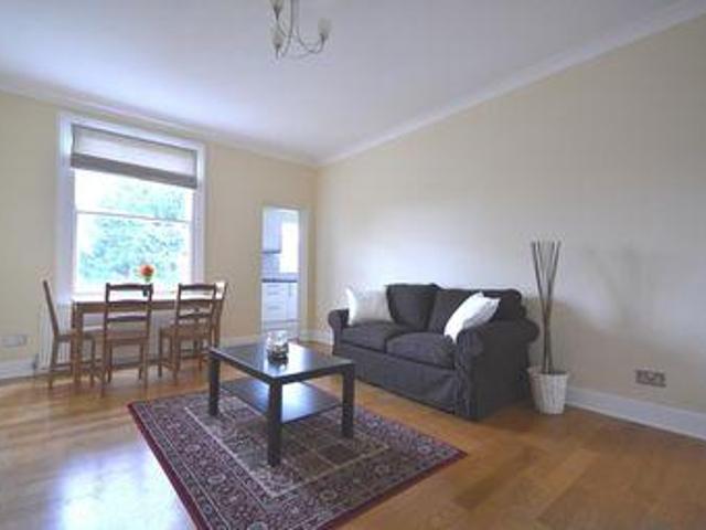 2 Bedrooms Flat for rent in Sutherland Avenue, Little Venice, London W9