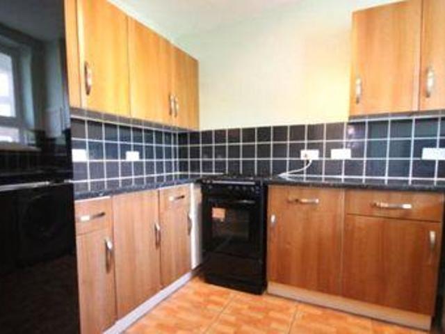 2 Bedrooms Flat for rent in Sulby House, Brockley, London SE4