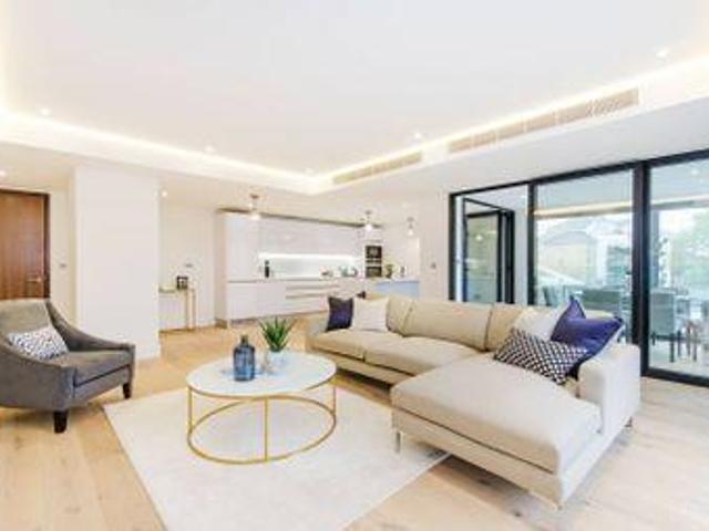 2 Bedrooms Flat for rent in Sulivan Road, Hurlingham SW6