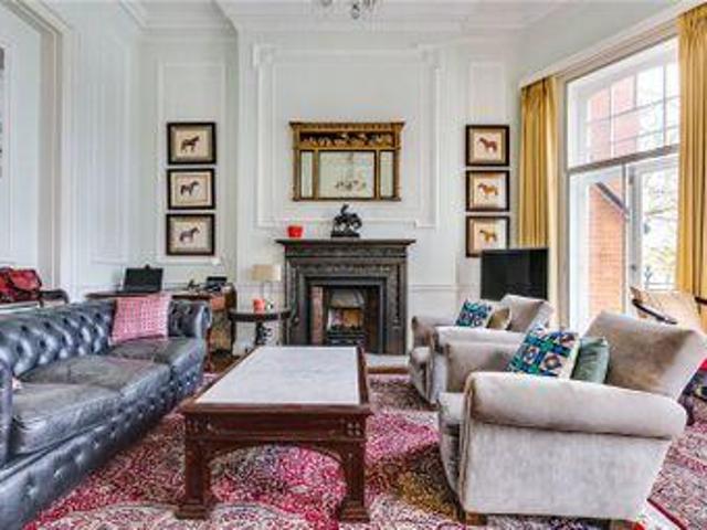 2 Bedrooms Flat for rent in Sun House, 6 Chelsea Embankment, London SW3
