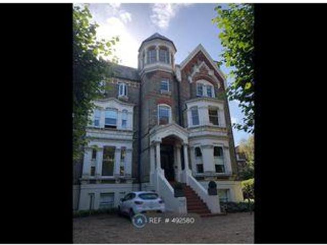 2 Bedrooms Flat for rent in Surbiton, Surbiton KT6
