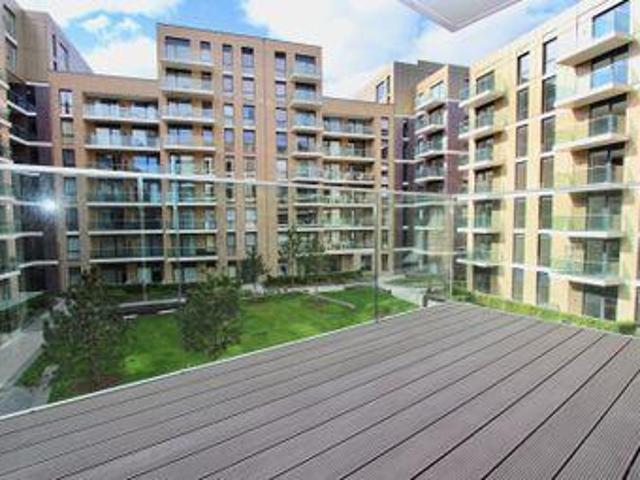 2 Bedrooms Flat for rent in Sury Basin, Kingston Upon Thames KT2