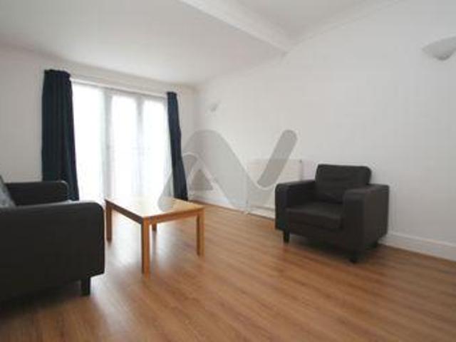 2 Bedrooms Flat for rent in Sussex Way, Archway N19