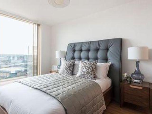 2 Bedrooms Flat for rent in Swanton Court, Greenwich SE13