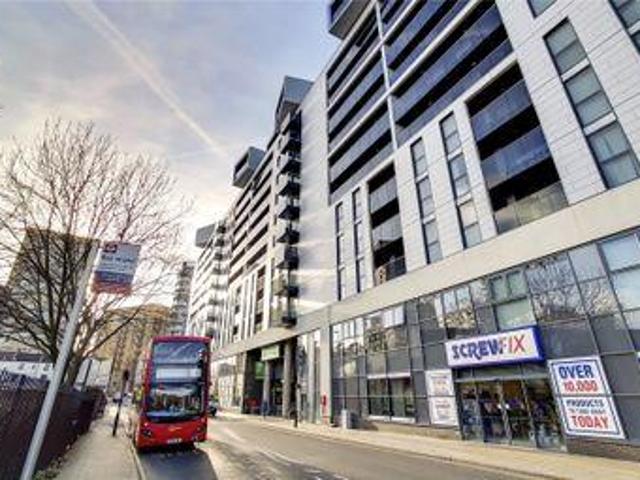 2 Bedrooms Flat for rent in Swanton Court, Jerrard Street, Thurston Point, London SE13