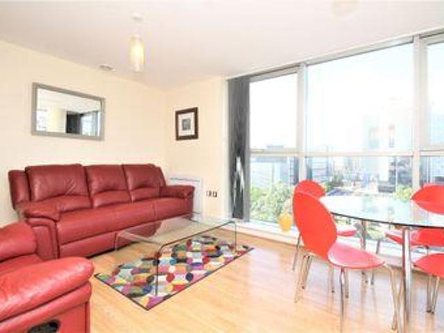 2 Bedrooms Flat for rent in Switch House, 4 Blackwall Way, Canary Wharf E14