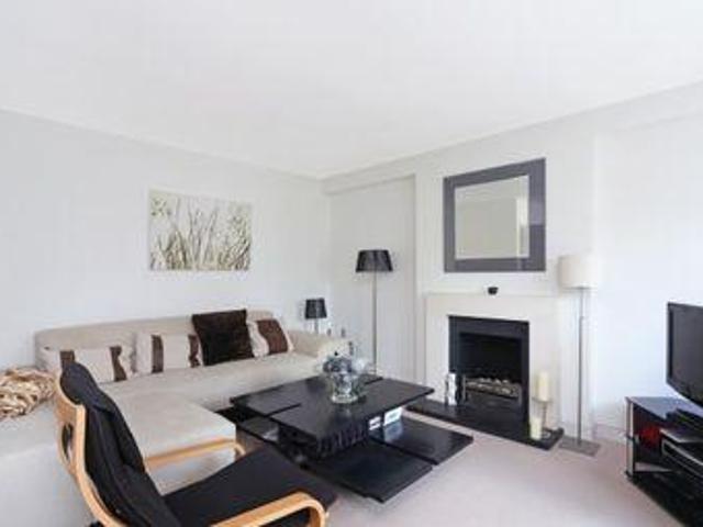 2 Bedrooms Flat for rent in Sydney Street, Chelsea SW3