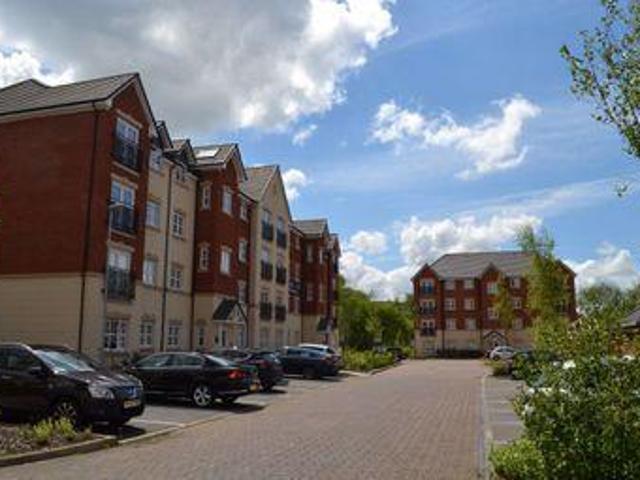 2 Bedrooms Flat for rent in P1363 The Place, The Valley, Bolton BL1