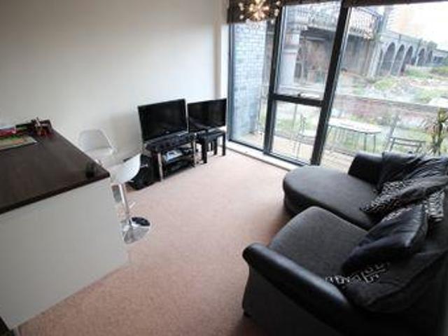 2 Bedrooms Flat for rent in Potato Wharf, 39 Potato Wharf, Castlefields M3