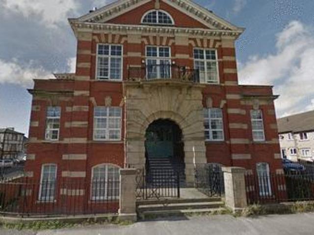 2 Bedrooms Flat for rent in Poulton Road, Morecambe LA4