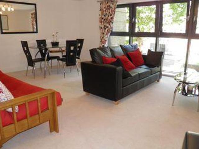 2 Bedrooms Flat for rent in Pollard House, 122A Spa Road SE16