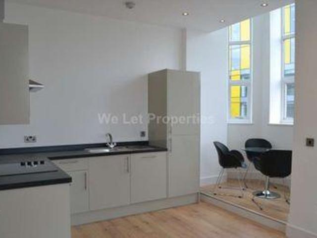 2 Bedrooms Flat for rent in Pollard Street, Manchester M4