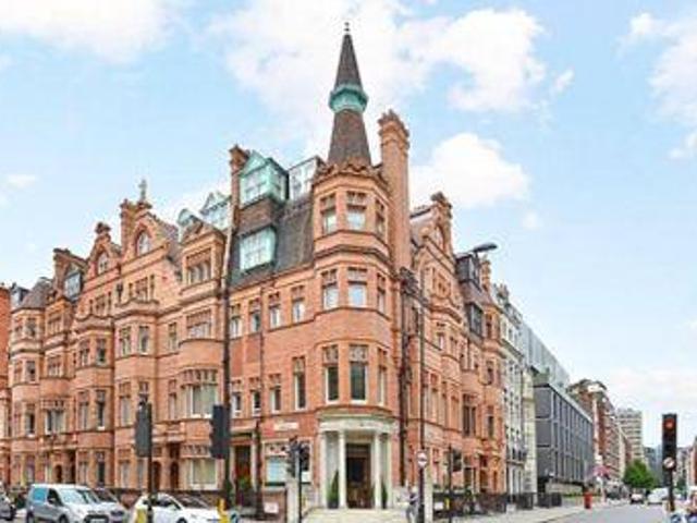 2 Bedrooms Flat for rent in Pont Street, Knightsbridge, London SW1X