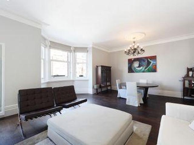 2 Bedrooms Flat for rent in Pont Street, Knightsbridge, London SW1X