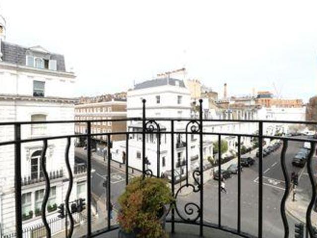 2 Bedrooms Flat for rent in Pont Street, London SW1X