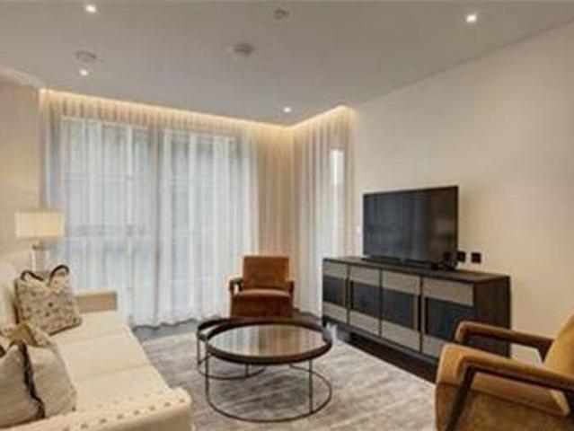2 Bedrooms Flat for rent in Ponton Road, The Residence, London SW11