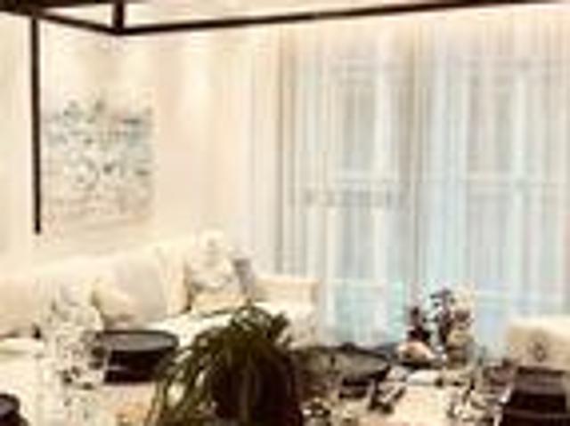 2 Bedrooms Flat for rent in Ponton Road, The Residence, Nine Elms, London SW11