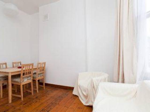 2 Bedrooms Flat for rent in Portnall Road, London W9
