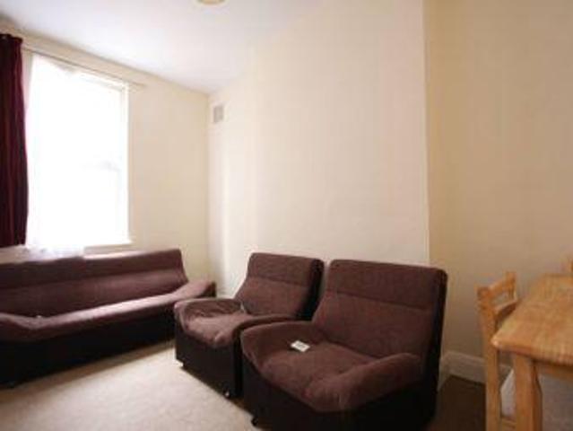 2 Bedrooms Flat for rent in Portobello Road, Notting Hill W11